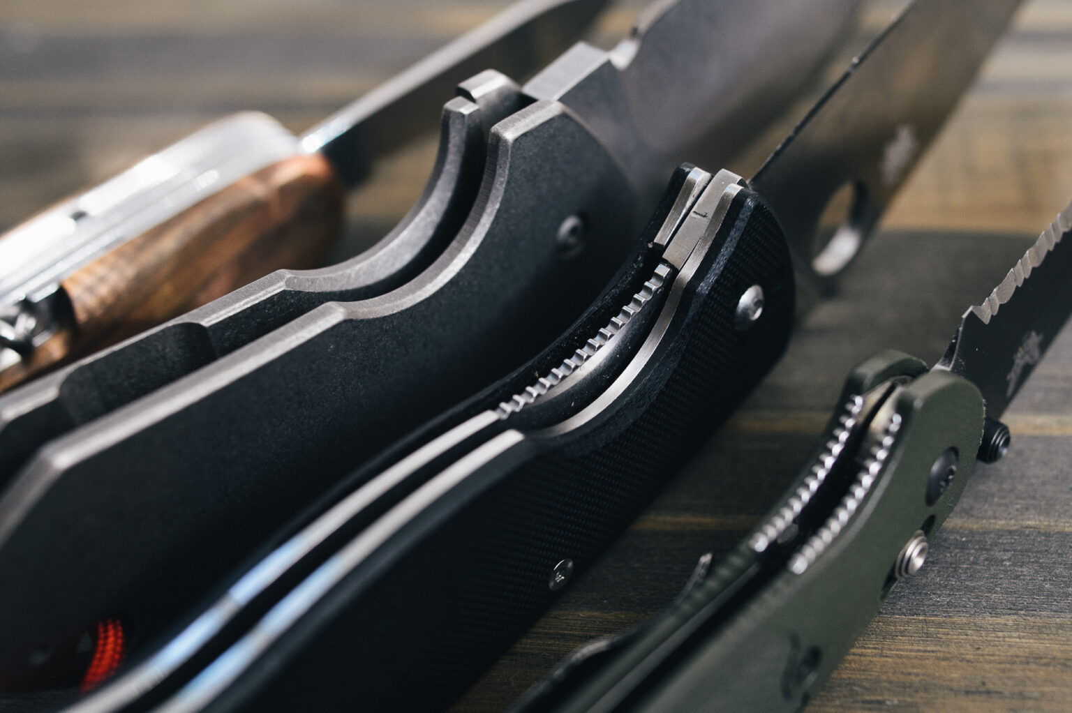 6 Common Types of Locking Knives Explained - Everyday Carry