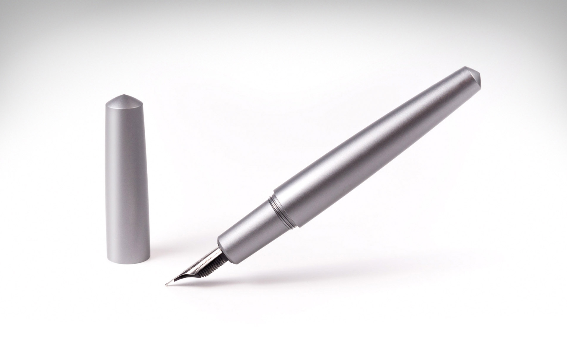 Nova Minimal Fountain Pen - Everyday Carry