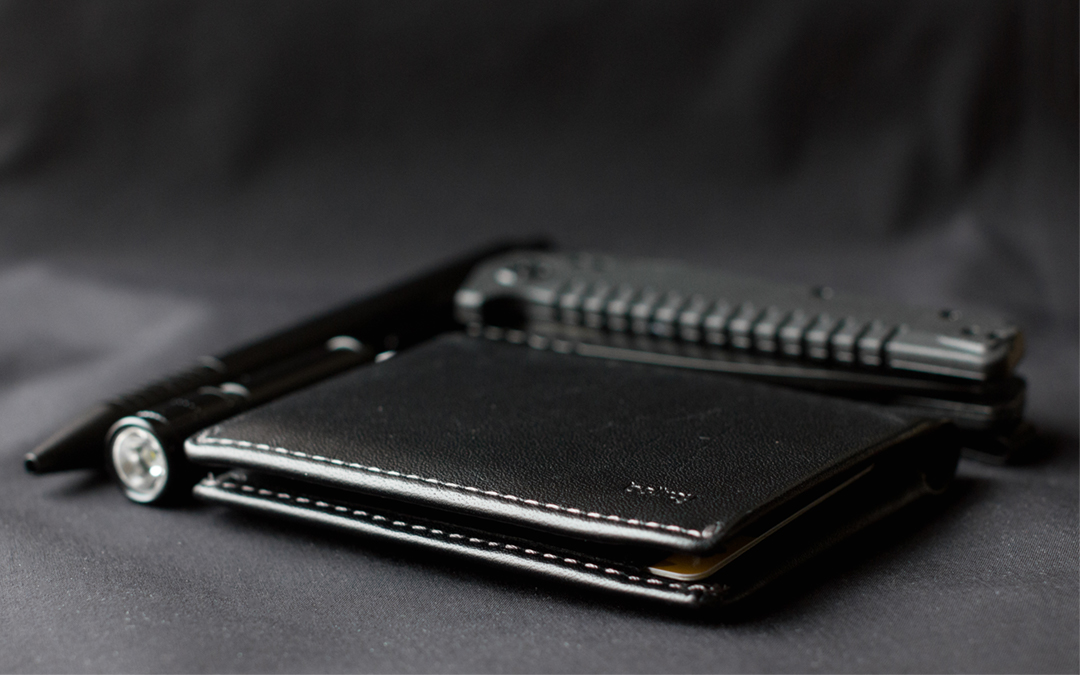 The 10 Best Minimalists Wallets for Men in 2022 - Everyday Carry