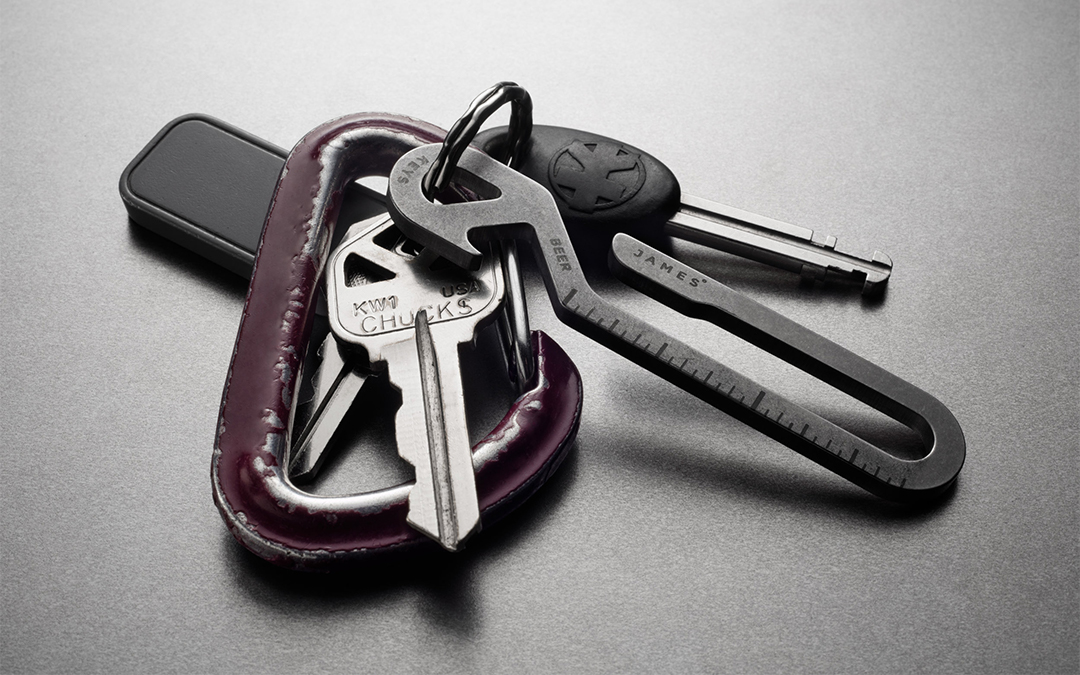 The James Brand Hook Keychain - Everyday Carry