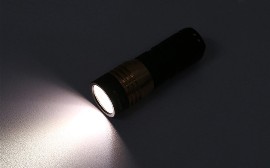8 High CRI Flashlights for EDC - Everyday Carry