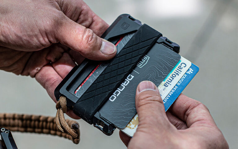 The 8 Best Metal Wallet Options for [2024 Guide]