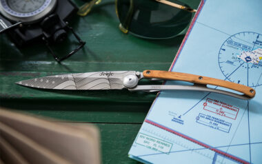 Deejo Knife Review: Brand, Materials, & Customizations For 2024