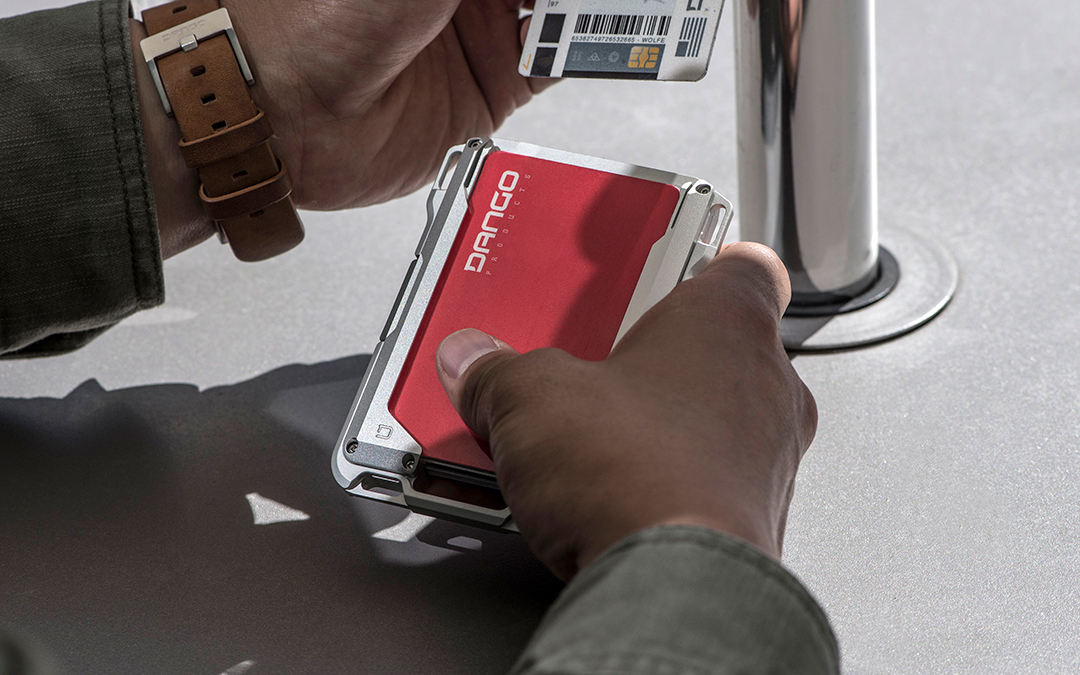 Dango M1 Rail Wallet - Everyday Carry