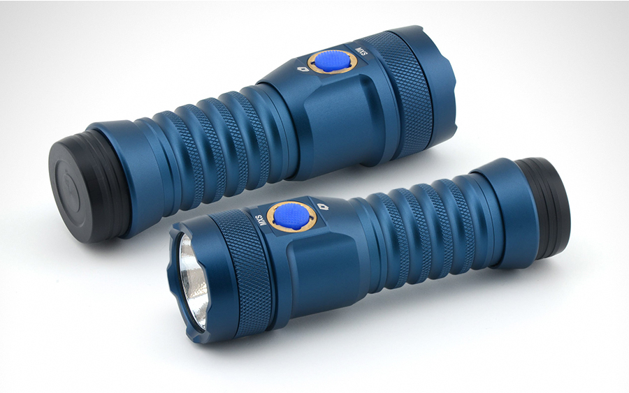 Foursevens Maelstrom MXS "Standby" Flashlight - Everyday Carry