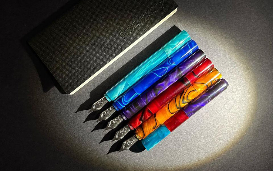 The Drop: aroundsquare Fountain Pens - Everyday Carry