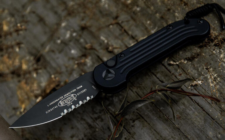 The Drop: Microtech LUDT Automatic Knife - Everyday Carry