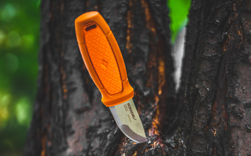 The 13 Best Fixed Blade Survival Knives in 2024 - Outdoor and More!