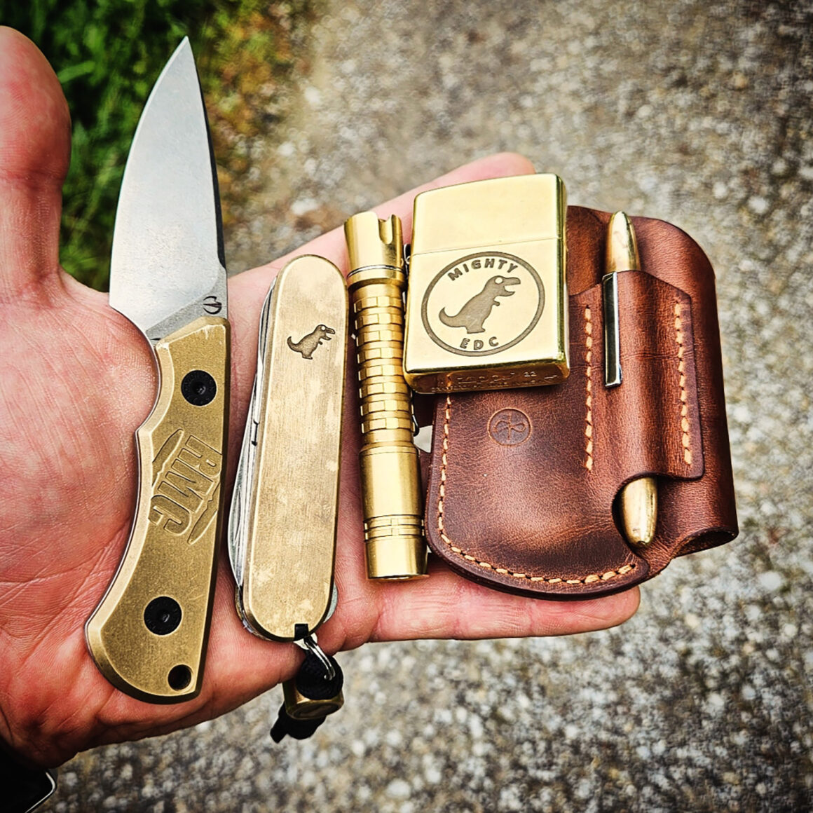 Staff Picks: The Best EDC Pocket Dumps for the Week of June 24 ...