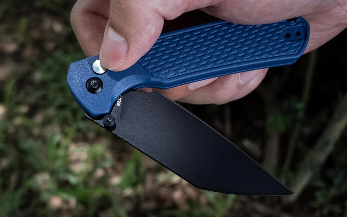 The 6 Best Tactical Knives in 2024, Ranked - [Buying Guide]