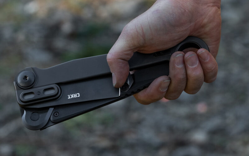 Meet CRKT's New Provoke X Axe, The First Pocket-Sized Morphing Axe ...